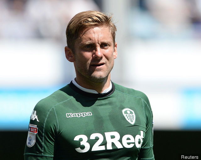 WATCH: Brilliant reaction from Leeds players after all-important moment ...