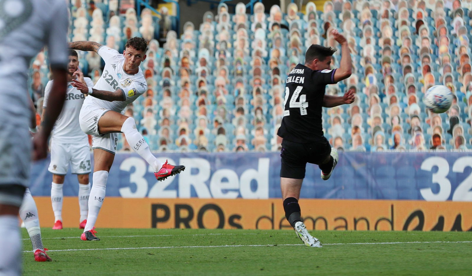 Fresh Ben White developments emerge as Leeds United look to thrash out ...