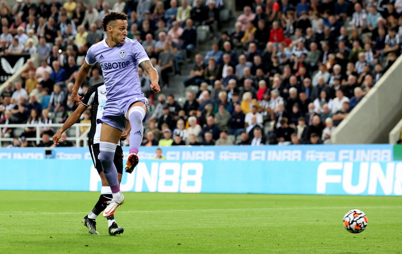 Image: Leeds' Rodrigo reacts after important Thursday breakthrough ...