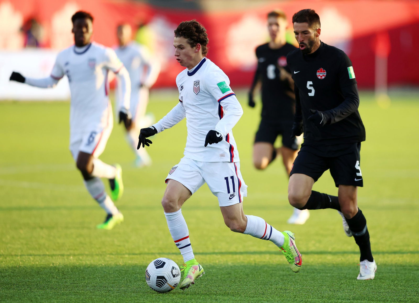 Medical looming as Leeds United secure "total agreement" for first ...