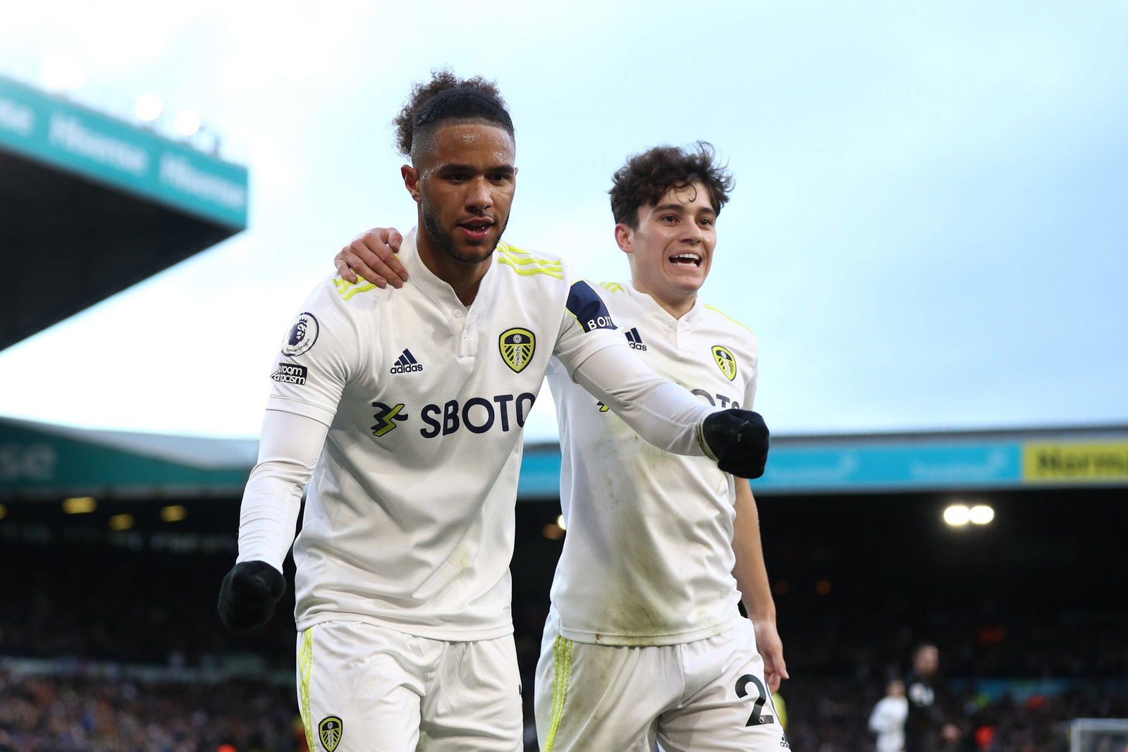 Intriguing Leeds United message emerges following outgoing transfer ...