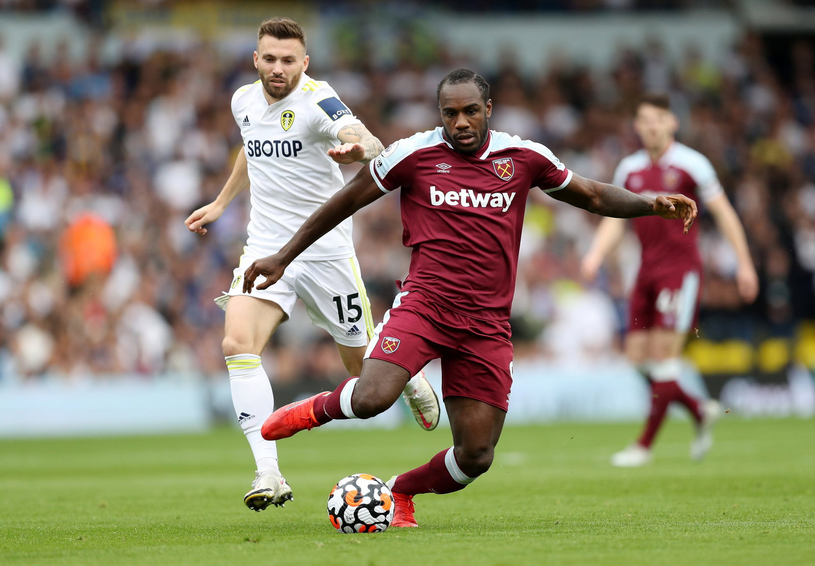 West Ham star makes somehwat bitter Leeds United assessment | LeedsAllOver