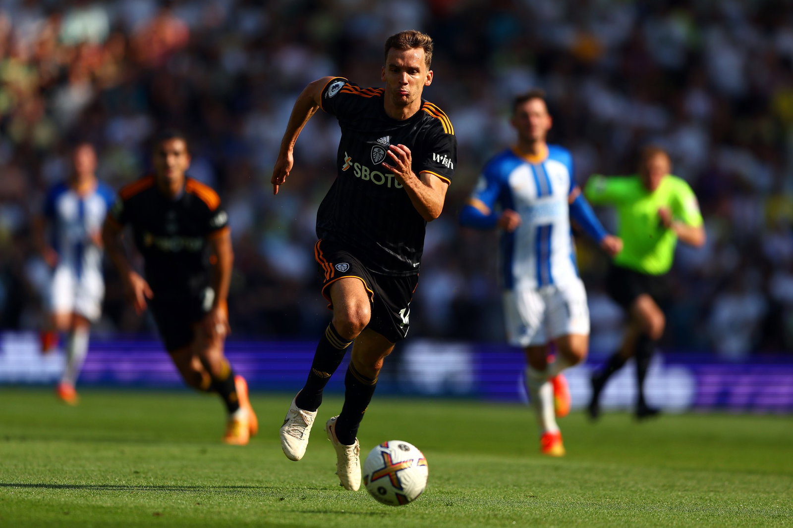 Cut-price Leeds United sale agreed despite multi-club interest in 30-y ...