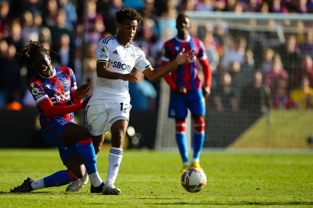 Five tackles, four accurate long balls: The Leeds United man who stood ...