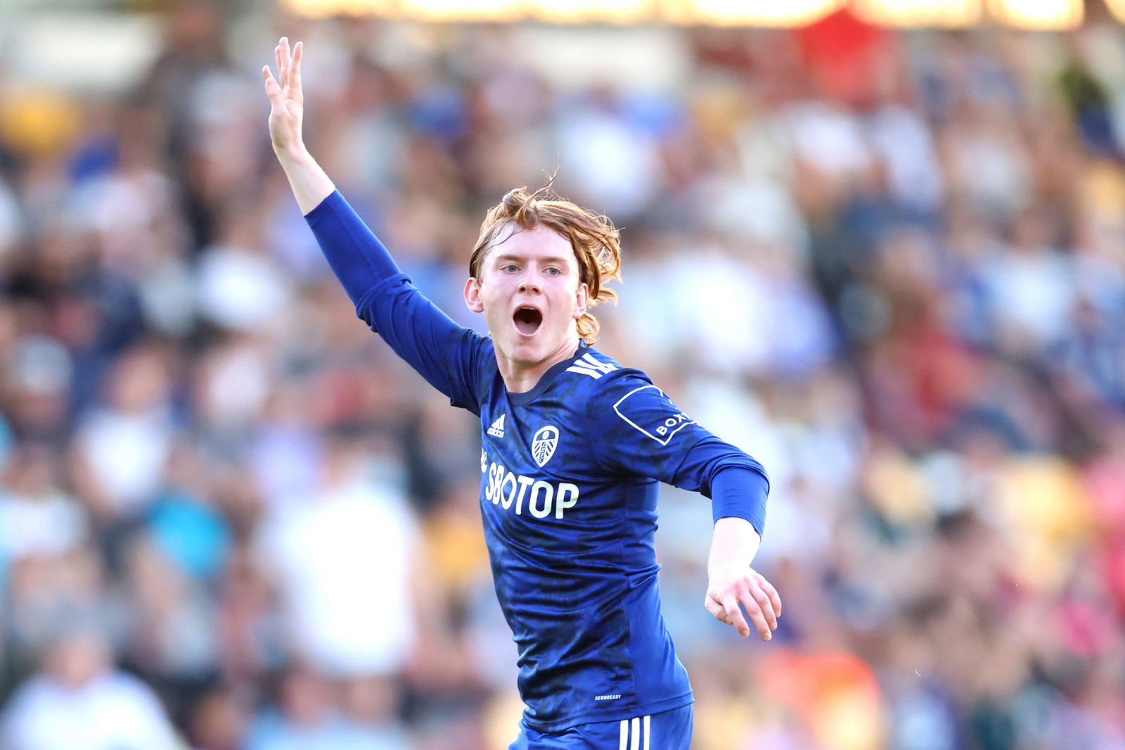 One pro and one con to Leeds United giving 19-year-old green-light to ...