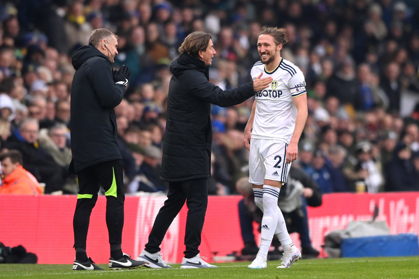 2 Leeds United players that simply have to step up after club oversee ...