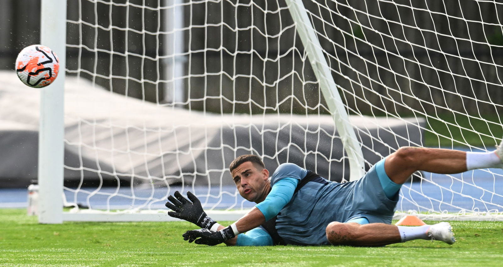 "Breakthrough" for Leeds United with transfer announcement expected in ...