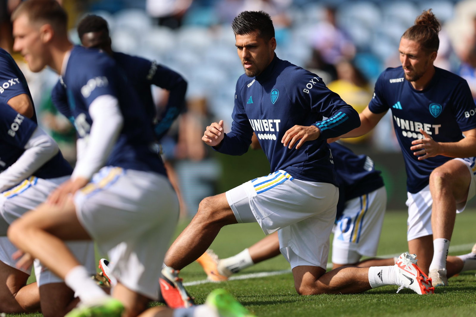 Marquee Leeds United signing reveals he turned down Premier League ...