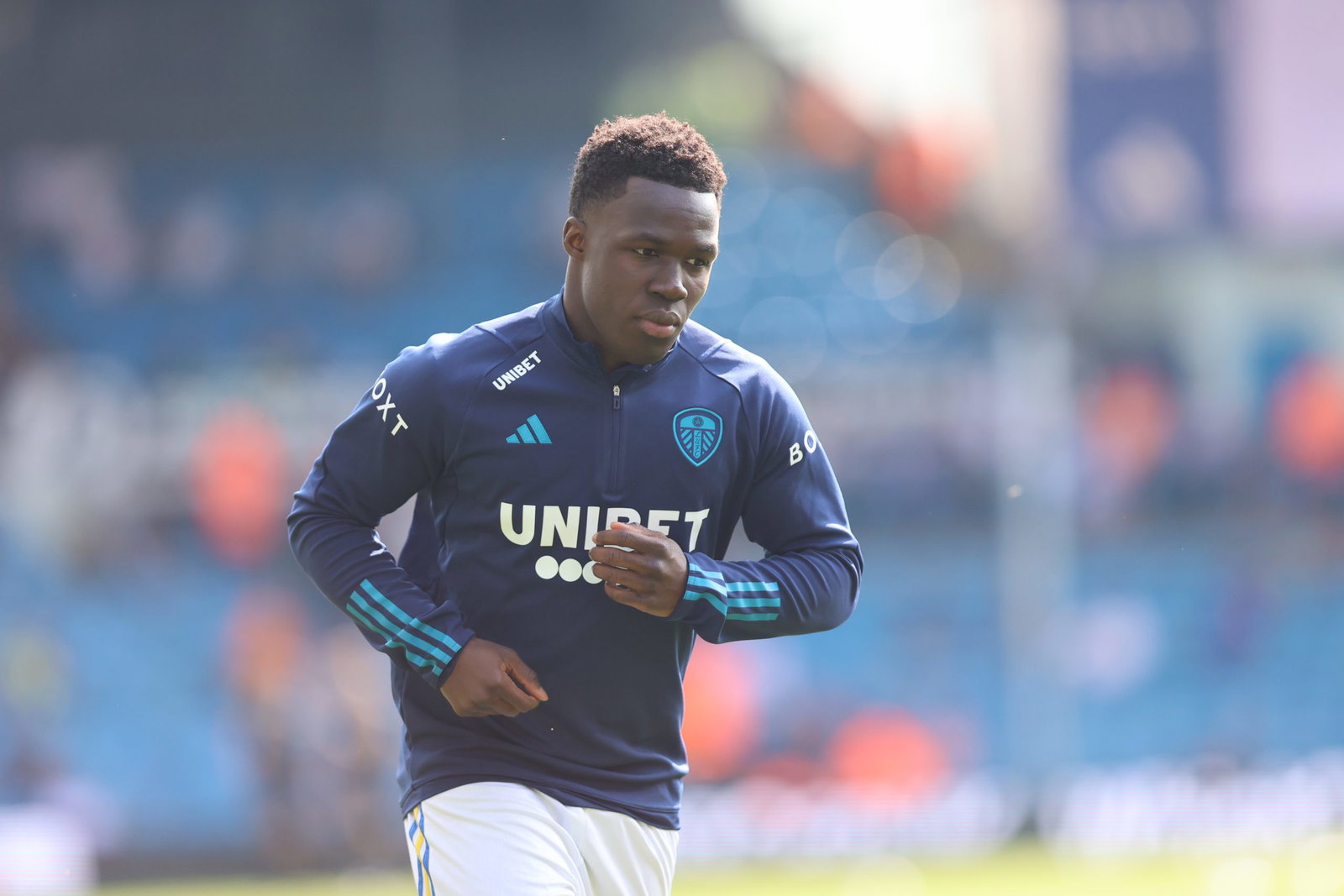 "Well-placed source" indicates Leeds United are attempting crucial long ...
