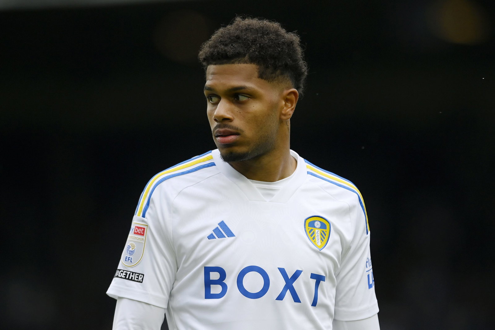 "No worries" - Georginio Rutter relieves Leeds United fan's injury ...