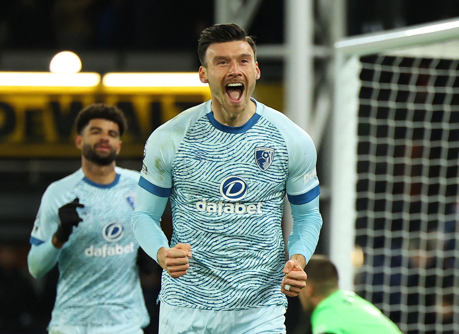 Leeds United named in pursuit of £40k/week PL forward free to leave ...