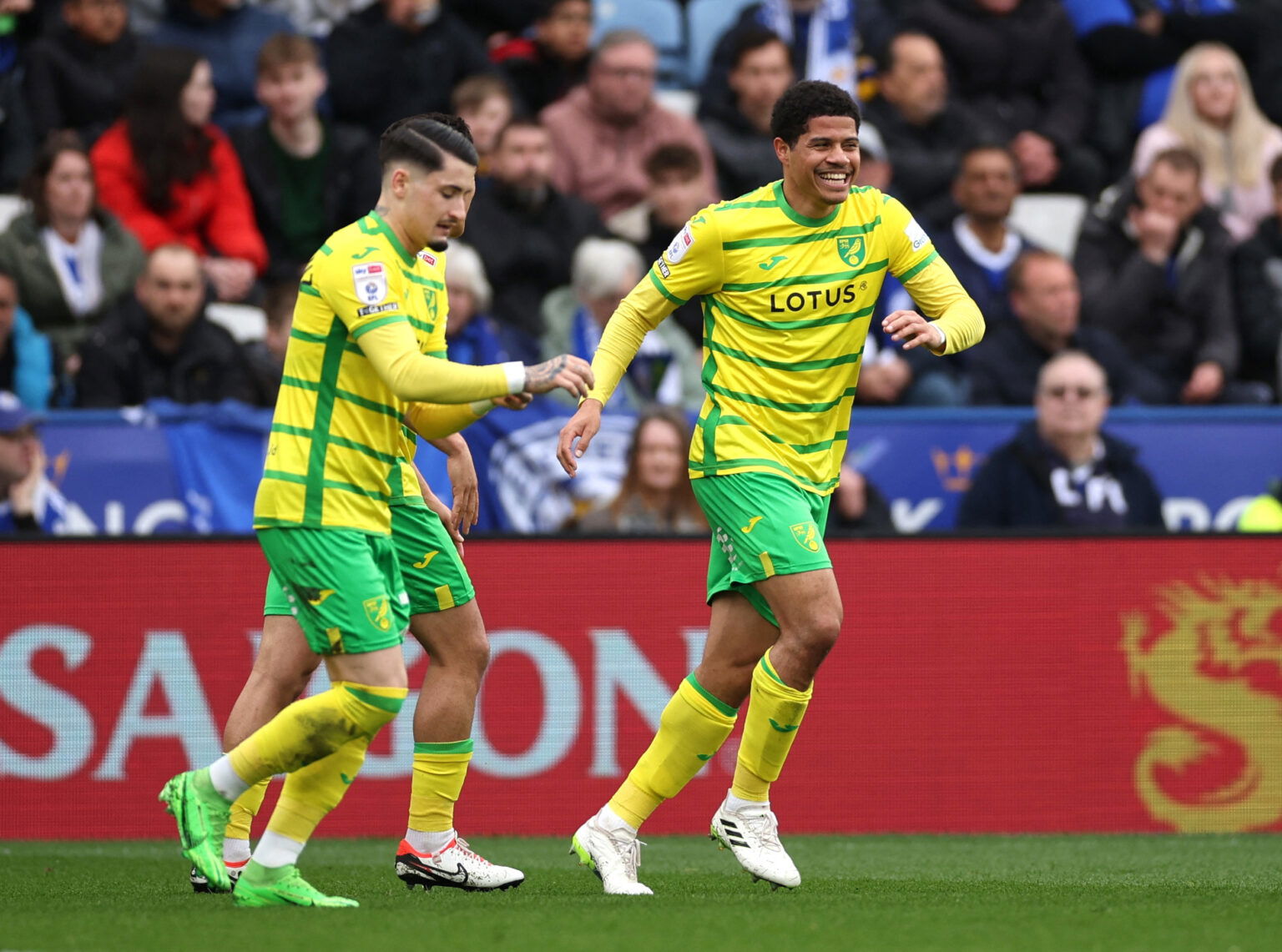 Leeds United claimed to have tabled low-ball £5m bid for EFL star with ...