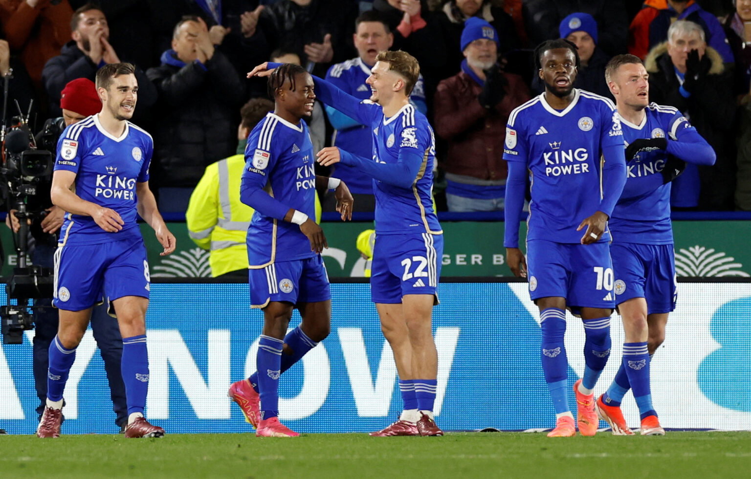 Leicester City man says live on talkSPORT that Leeds United won't get ...
