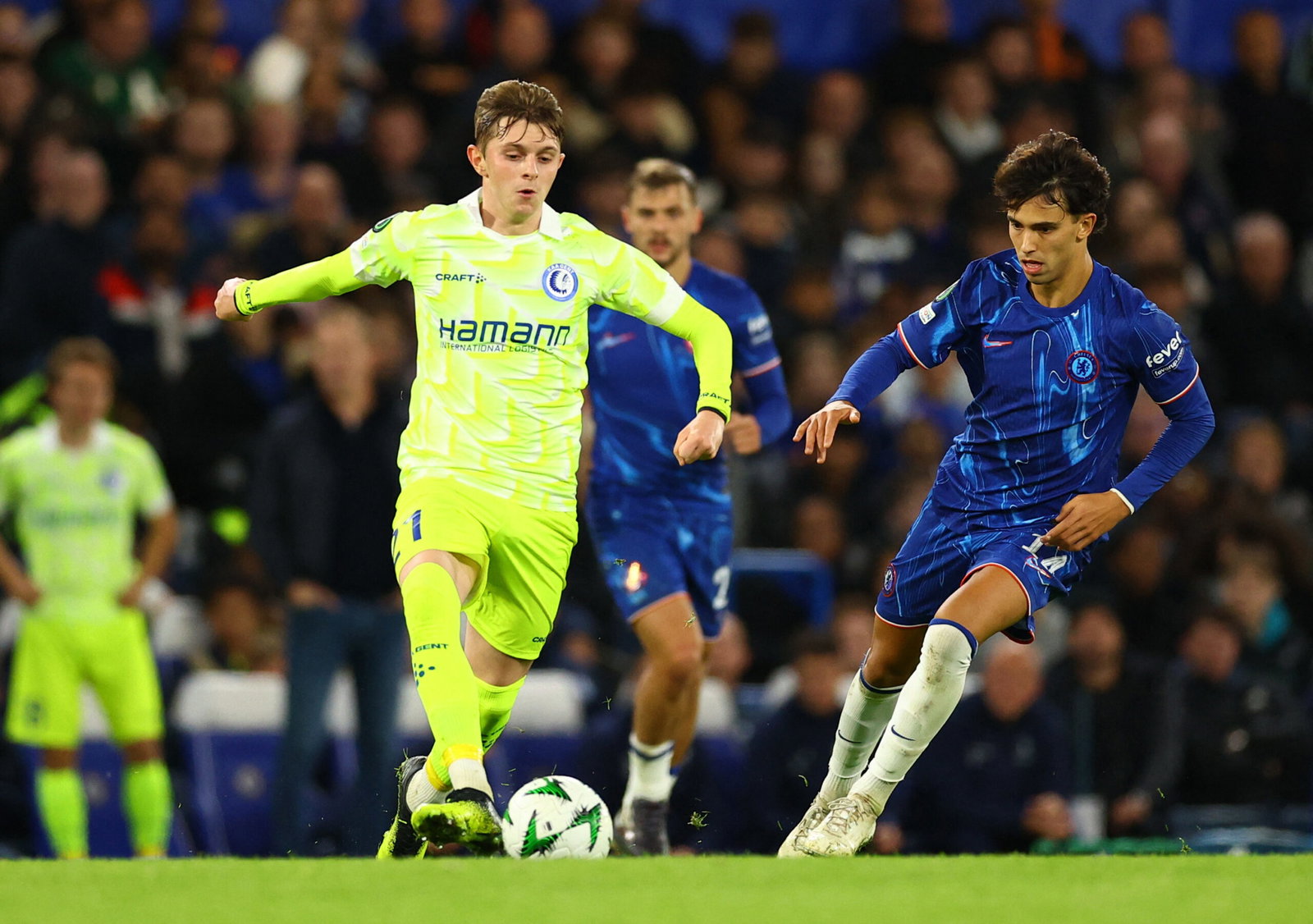Watch: Max Dean’s stunning brace, Leeds may regret sale