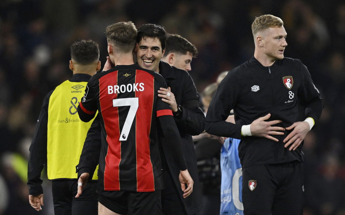 Transfers: Should Leeds sign David Brooks?