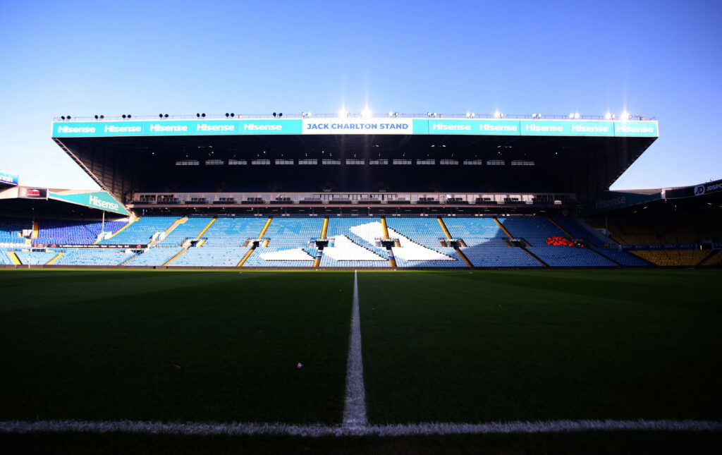 Leeds United beat Man Utd to Robbie Cook signing