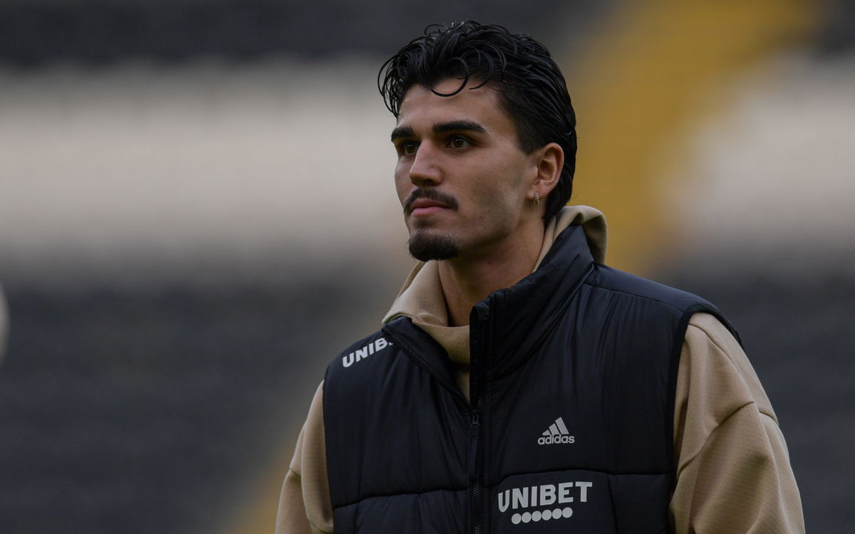 Feyenoord ‘contact’ Leeds over Struijk transfer