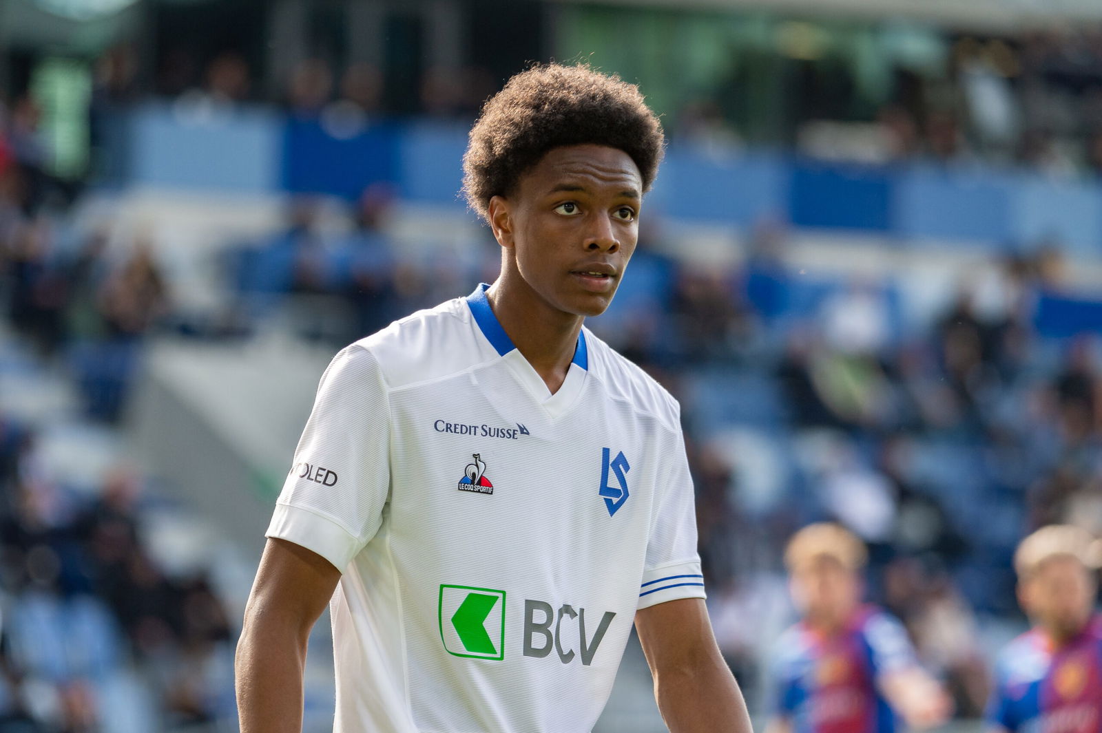 Isaac Schmidt wowed by Leeds target Alvyn Sanches