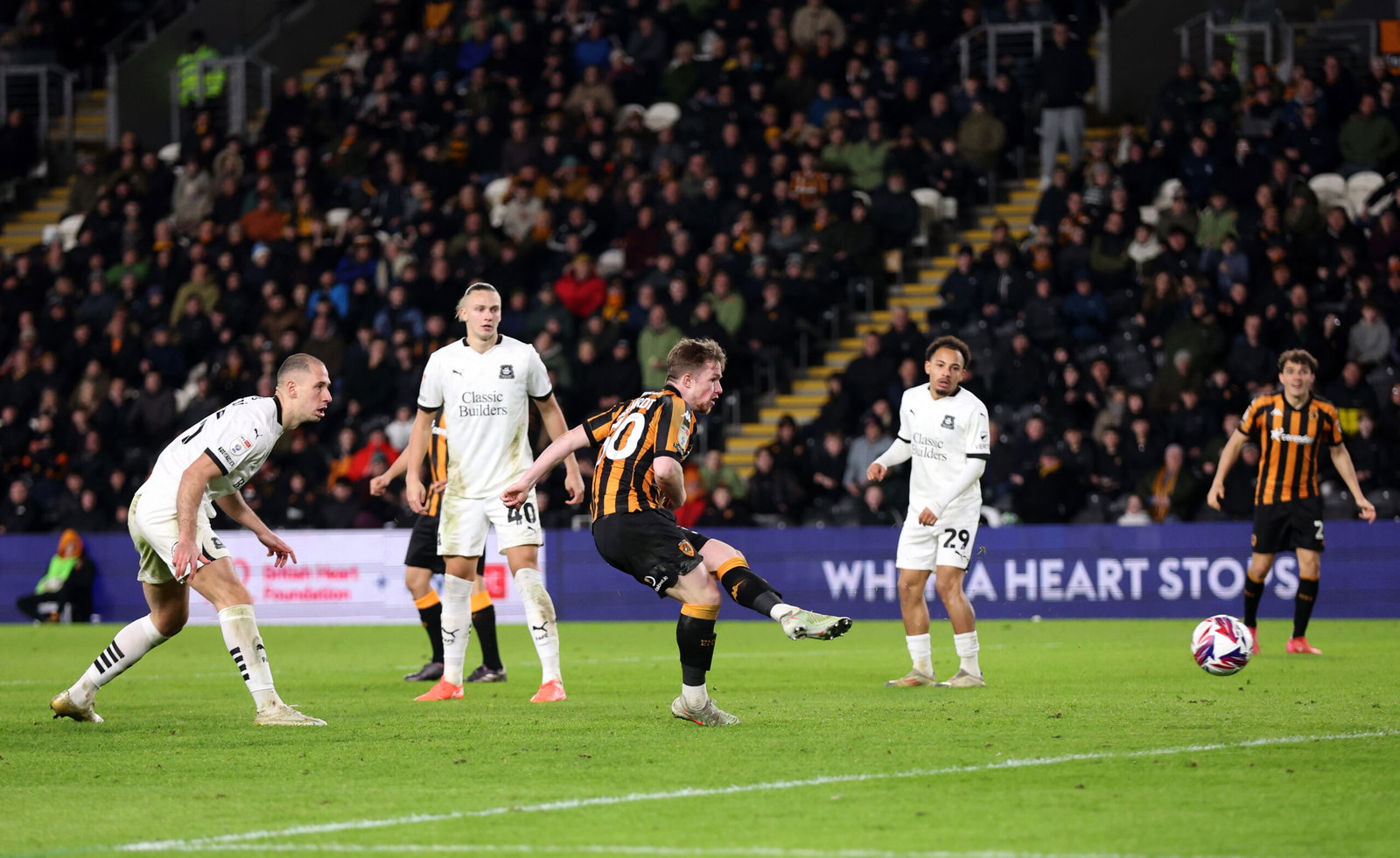 Leeds: Joe Gelhardt impresses in Hull win v Plymouth