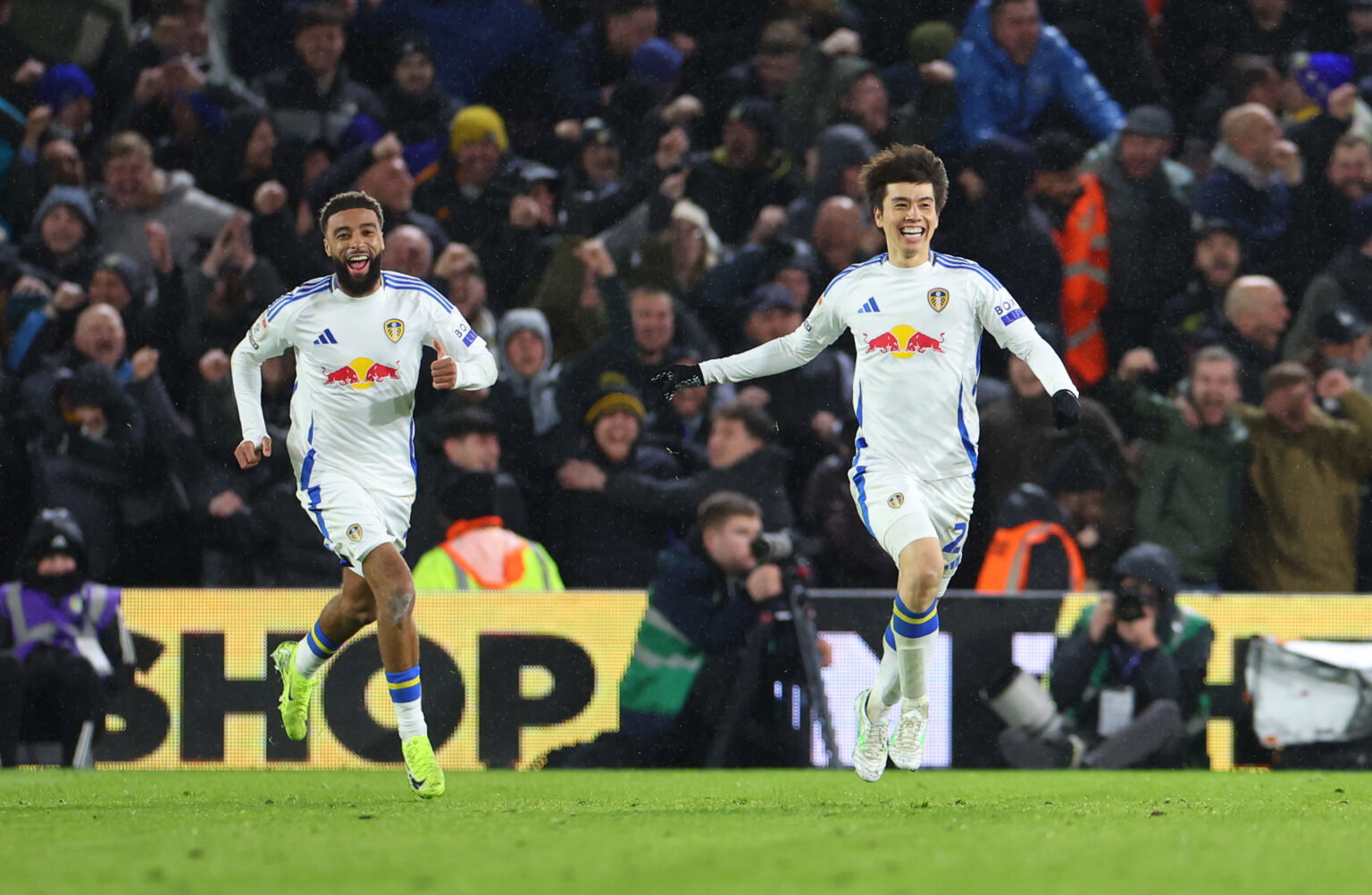 Leeds United News: Jayden Bogle, Ao Tanaka, Dan James in Ch’ship TOTS
