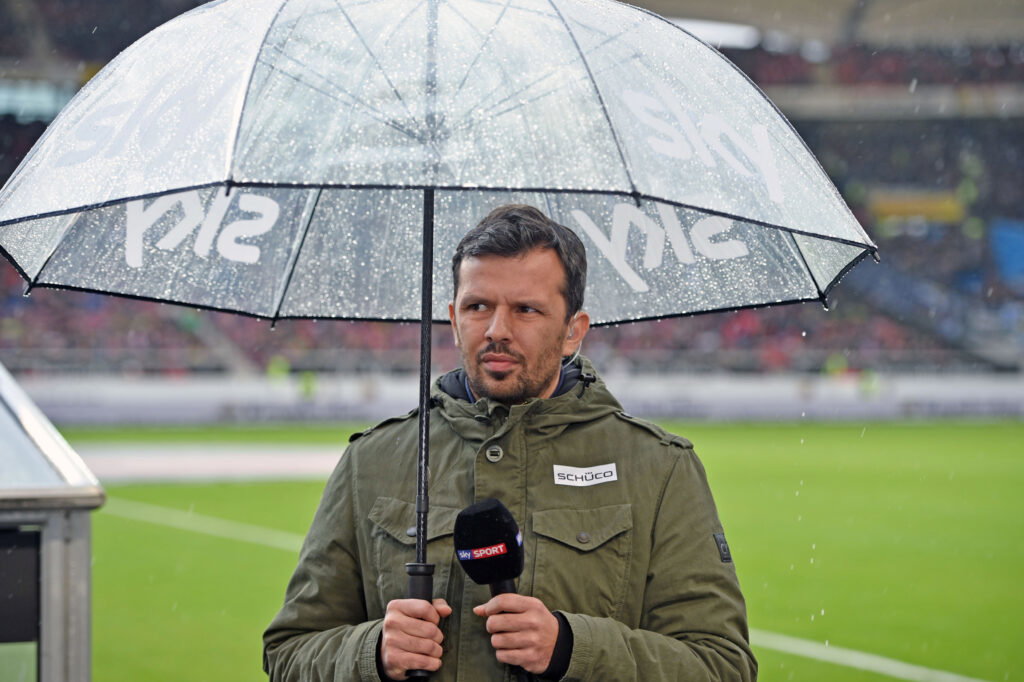 Who is Leeds sporting director target Samir Arabi?