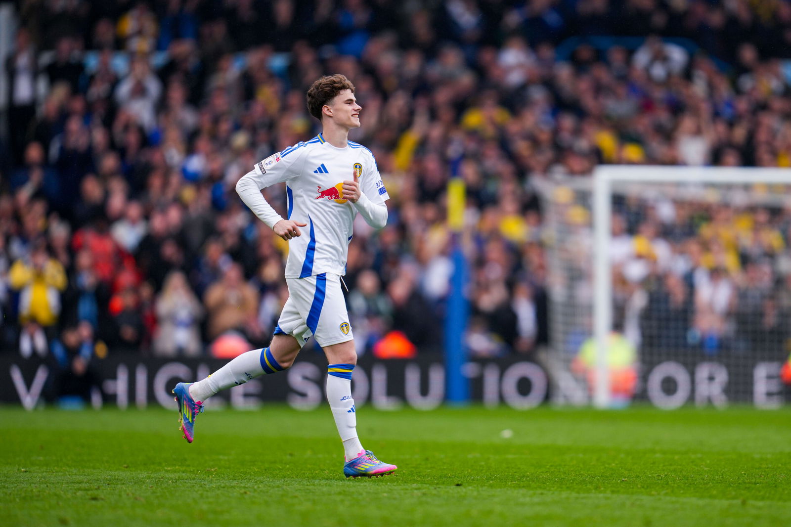 Leeds United News: Harry Gray debut reaction