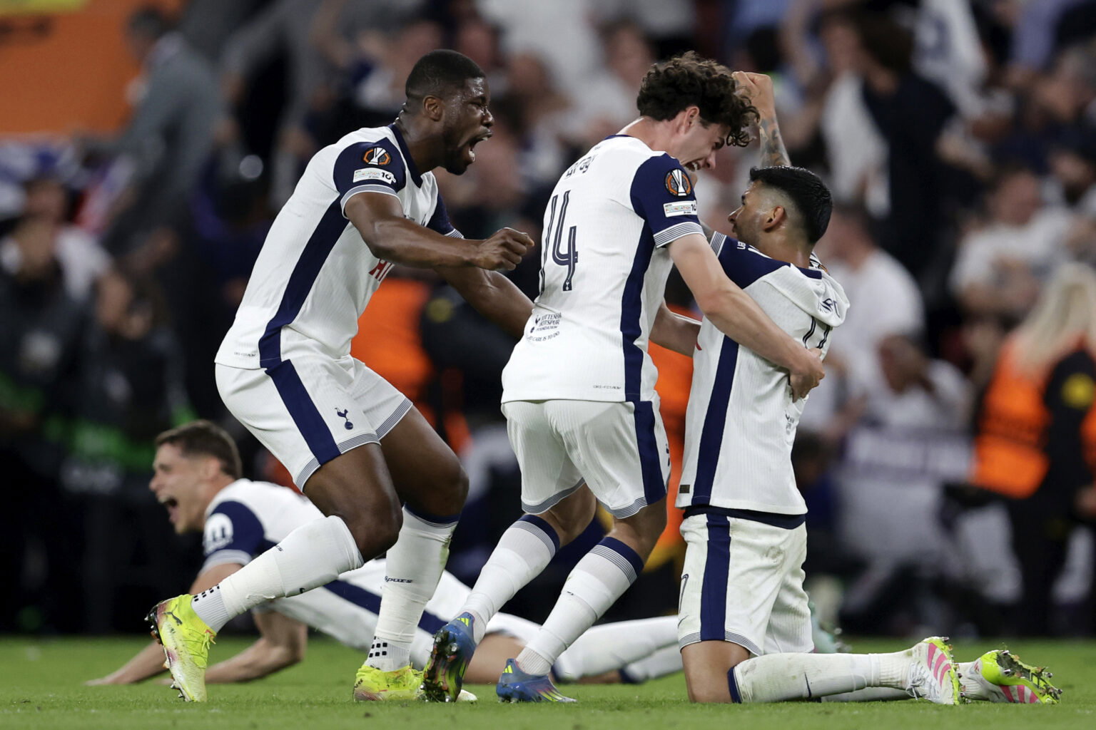 Leeds United News: Harry Gray makes dig at Man Utd’s Harry Maguire
