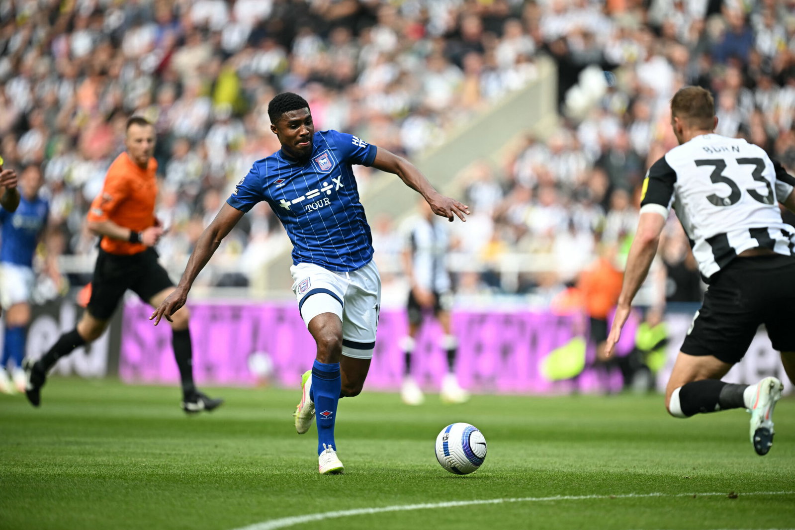 Leeds United News: Interest in Ipswich defender Ben Johnson
