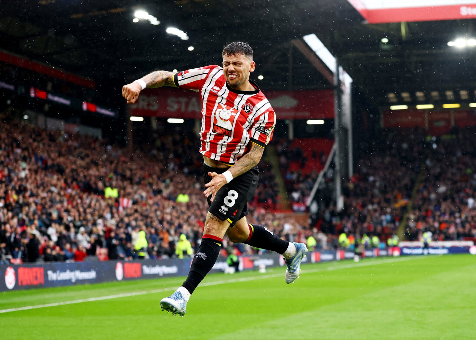 Leeds United News: Major Gus Hamer transfer update amidst long-term ...