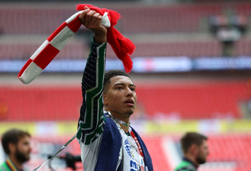 Leeds United must copy Sunderland: Sell Joel Piroe to fund JSL