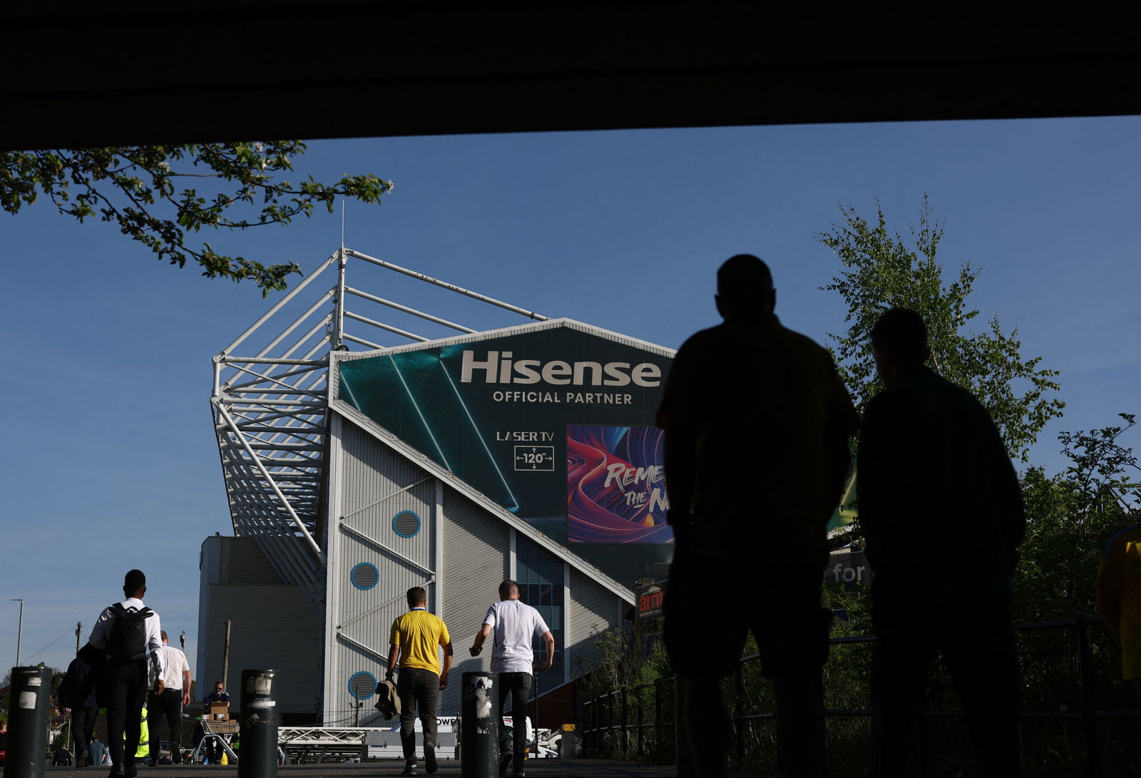 Leeds United News: Elland Road expansion met with multi-billion pound ...