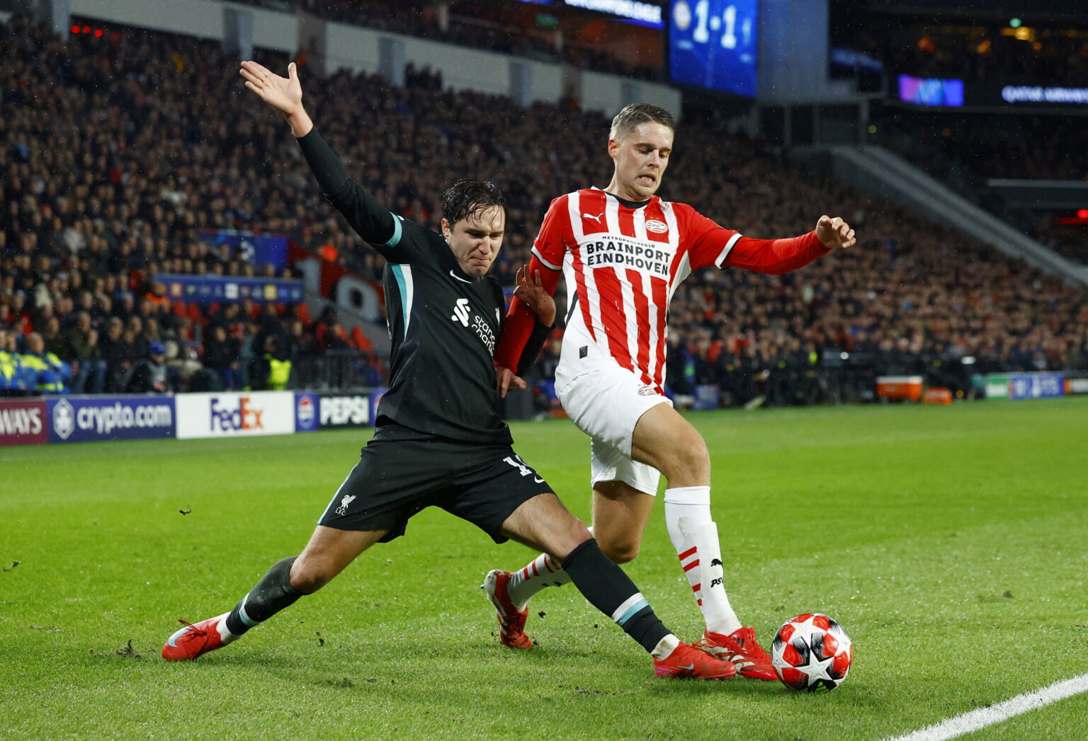 Leeds United Transfers: 3 set-piece specialists Leeds should look to sign