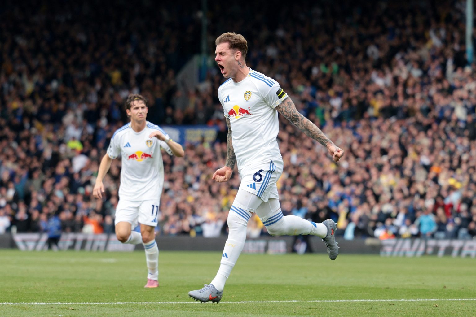 Leeds United 2-2 Bournemouth: Evanilson struggles at Elland Road