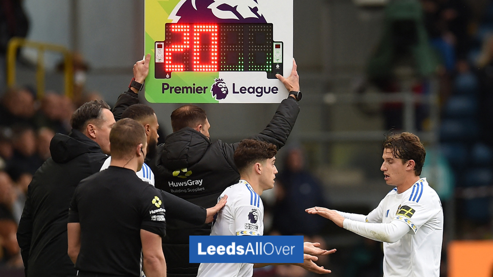 Leeds United v Aston Villa preview: Dan James must start