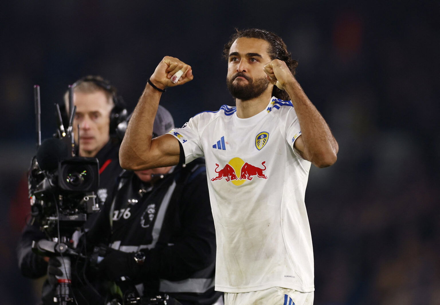 Gary Neville: Leeds United will stay up if strikers stay fit