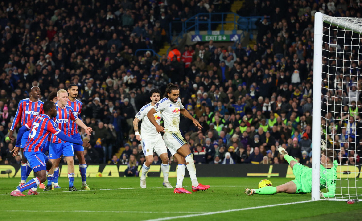 Leeds United 4-1 Crystal Palace: Leeds bully Oliver Glasner's side