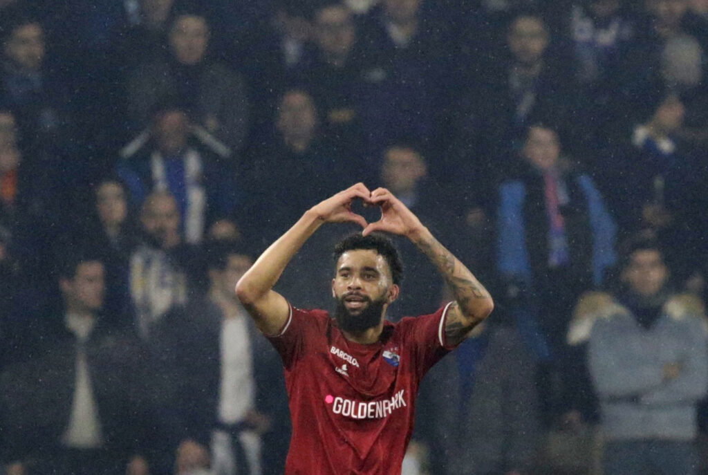 West Ham splash £47m on 2 strikers as Leeds United plan January